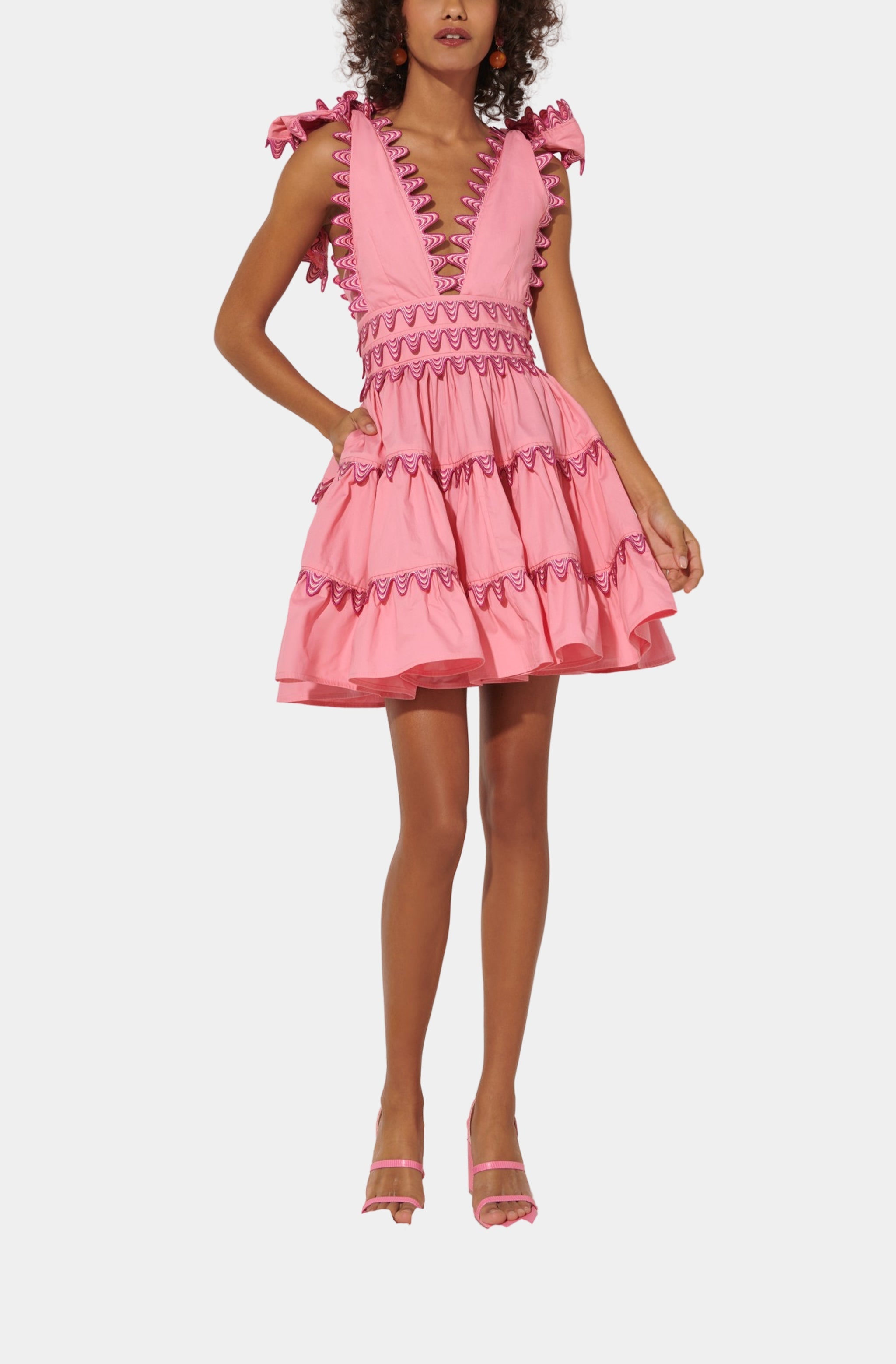 Cheli Dress – Hemline Winter Park